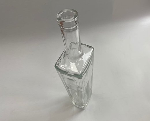 Rectangle shape 500ml glass bottle for Tequila whiskey